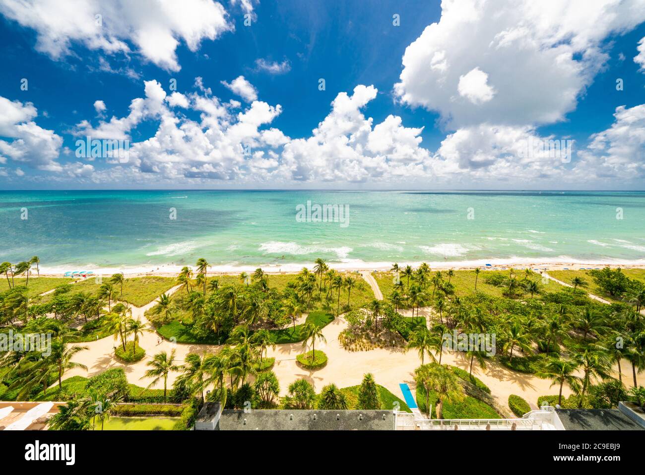 Aerial miami beach beautiful scene hi-res stock photography and images ...