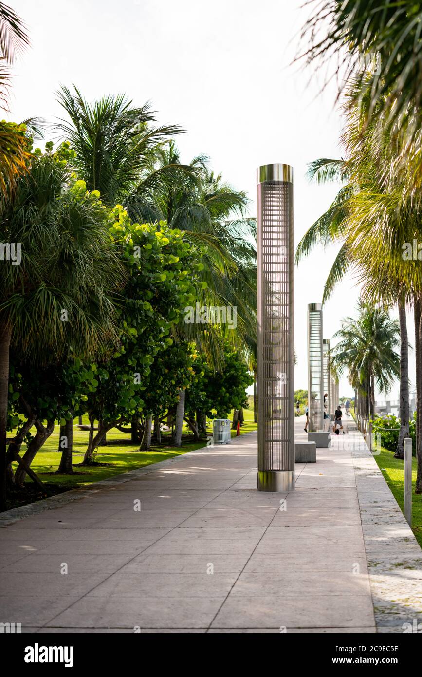 Photo of the pedestrian path in Miami Beach South Pointe Park Stock ...