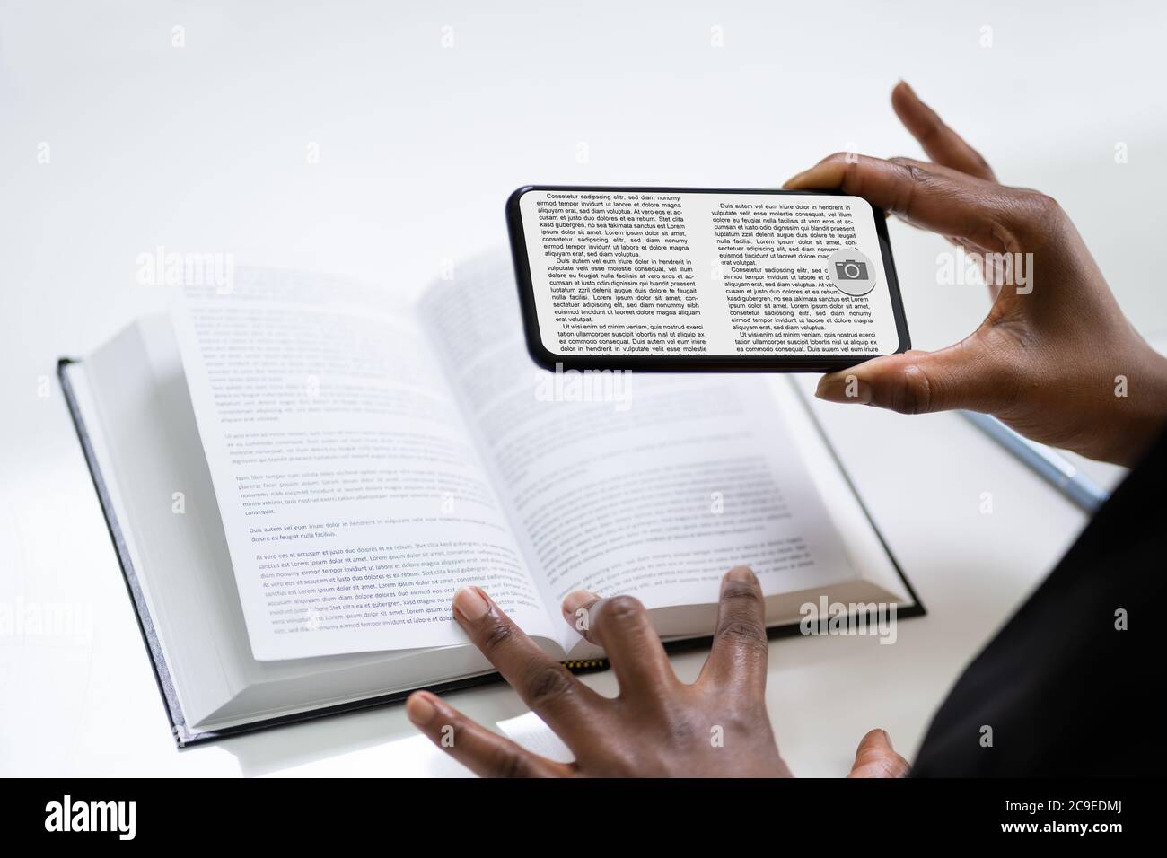 Digital transformation hands hi-res stock photography and images - Alamy