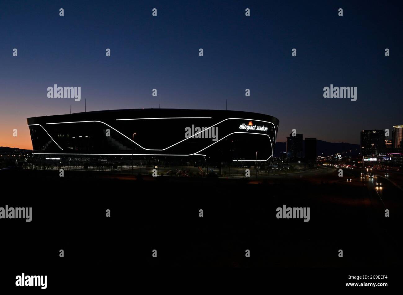 Football stadium lights dome hi-res stock photography and images - Alamy