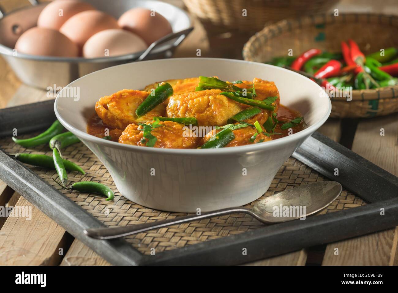 Golden egg curry hi-res stock photography and images - Alamy