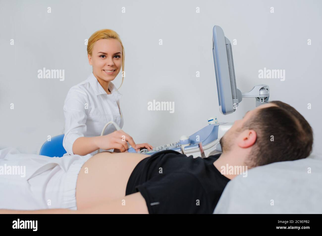 Sonography abdomen hi-res stock photography and images - Alamy