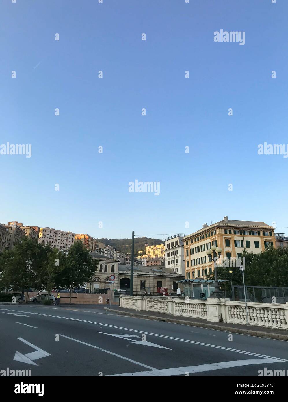 Genova outline hi-res stock photography and images - Alamy
