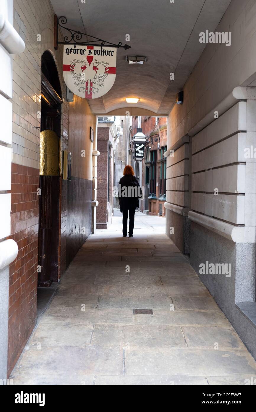 Old woma hi-res stock photography and images - Alamy