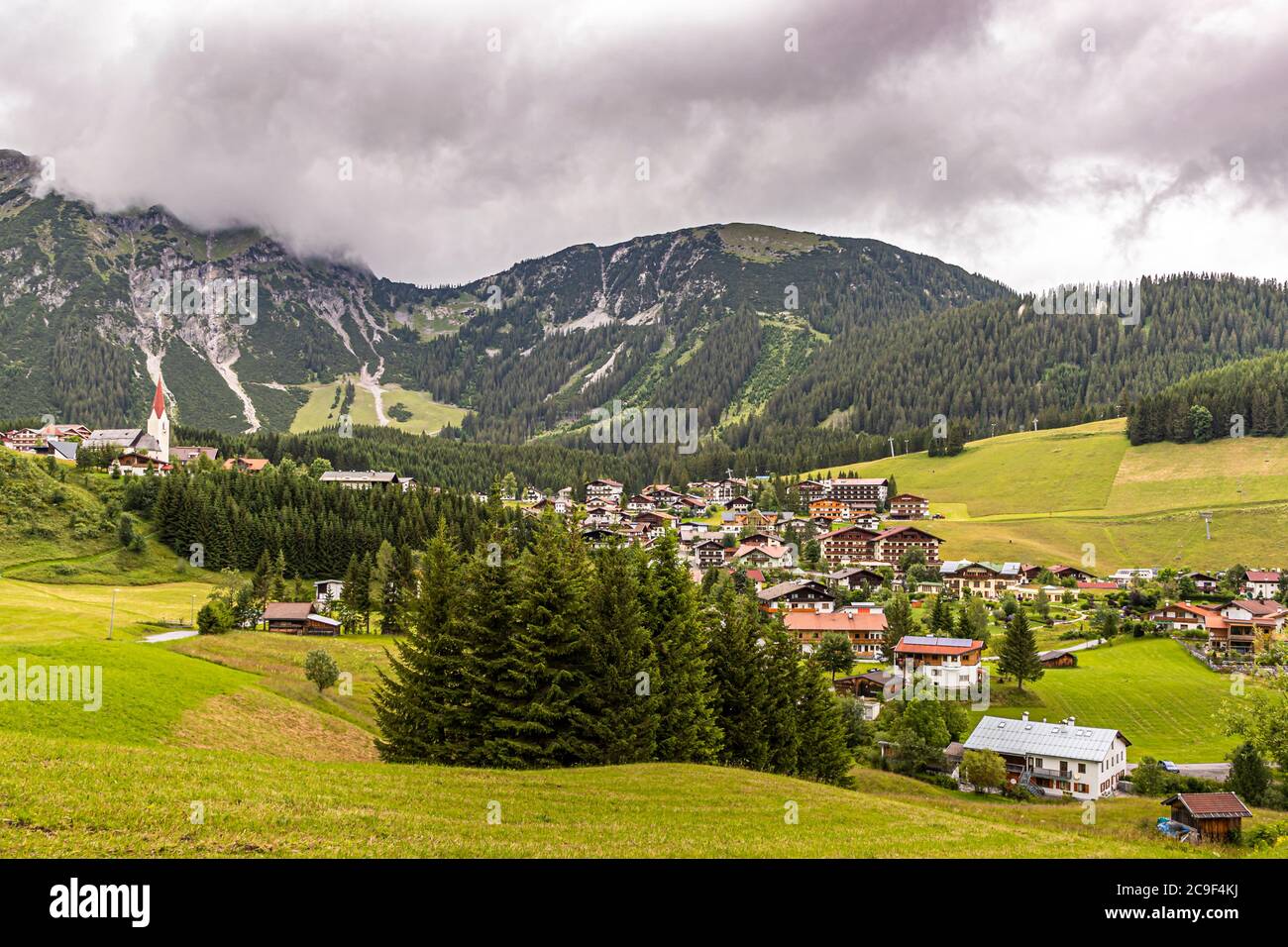 Old community ridge hi-res stock photography and images - Alamy