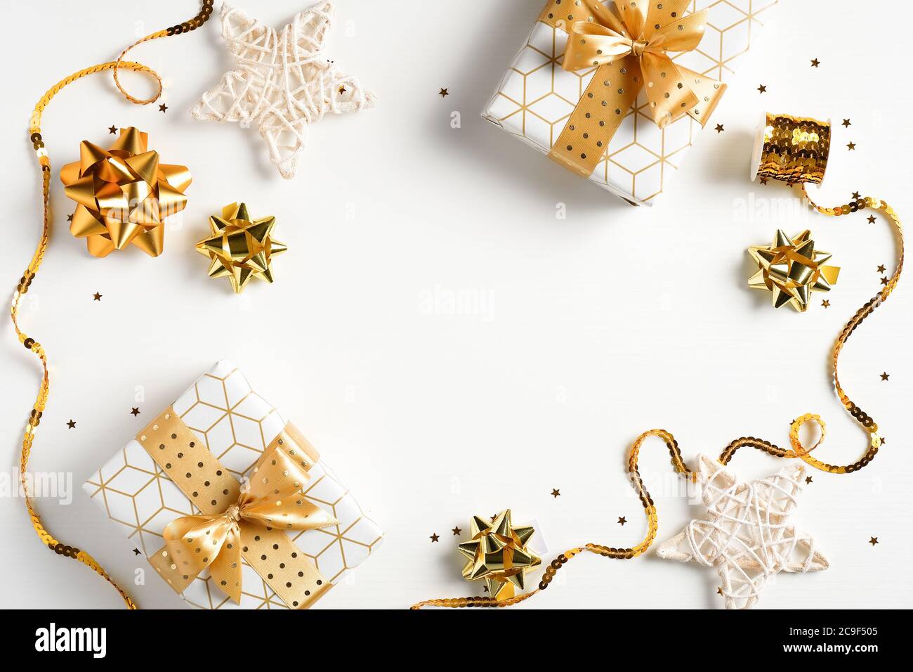 Christmas banner. Background Xmas design of luxury gift boxes, sparkle ...