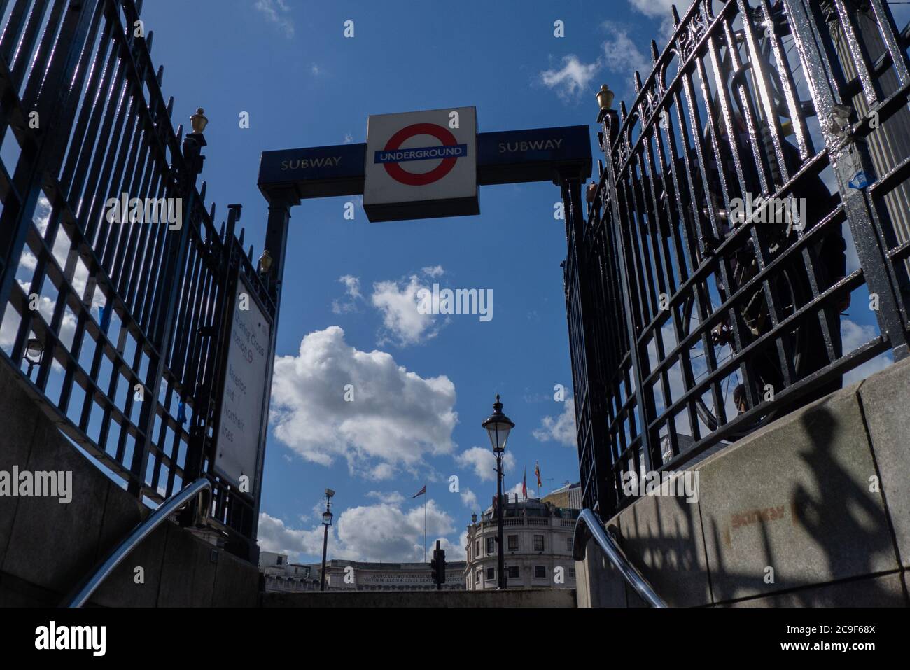 London underground flag hi-res stock photography and images - Alamy