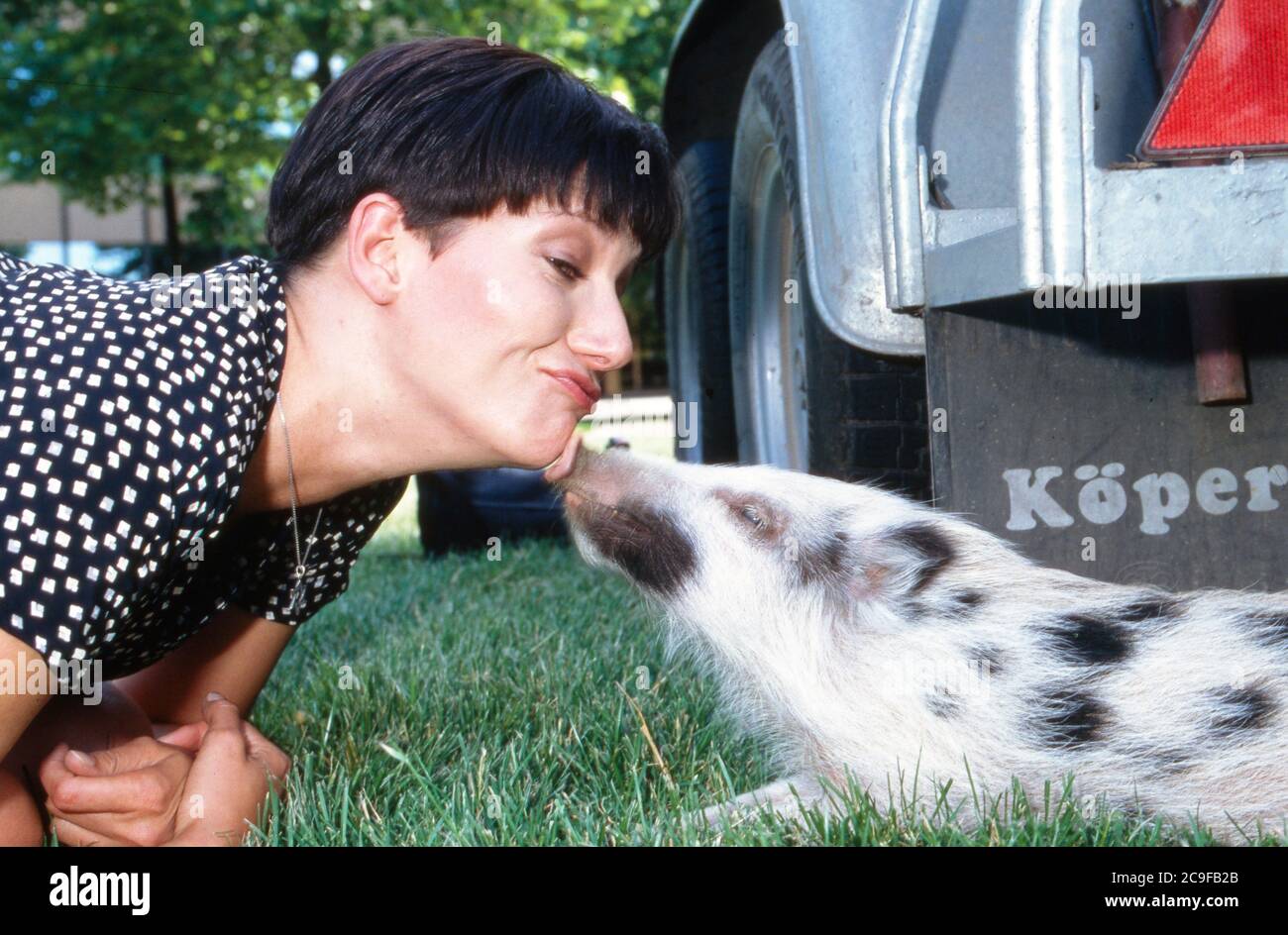 Raphaela Dell, neue Programmsprecherin beim ZDF in Mainz, tollt mit ...