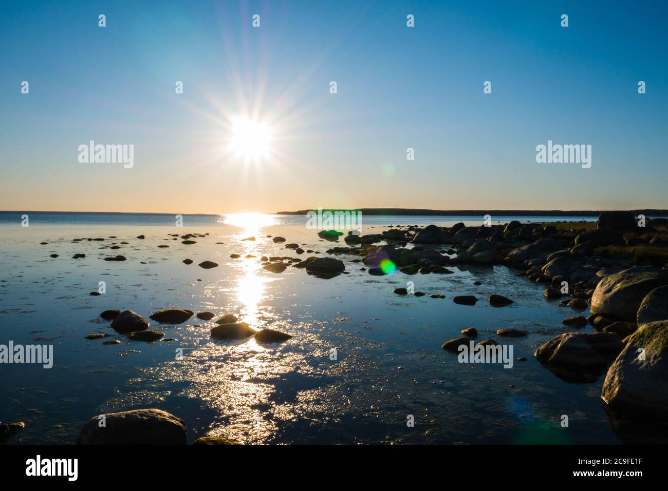 Beautiful ocean coast with myriad stones Stock Photo - Alamy