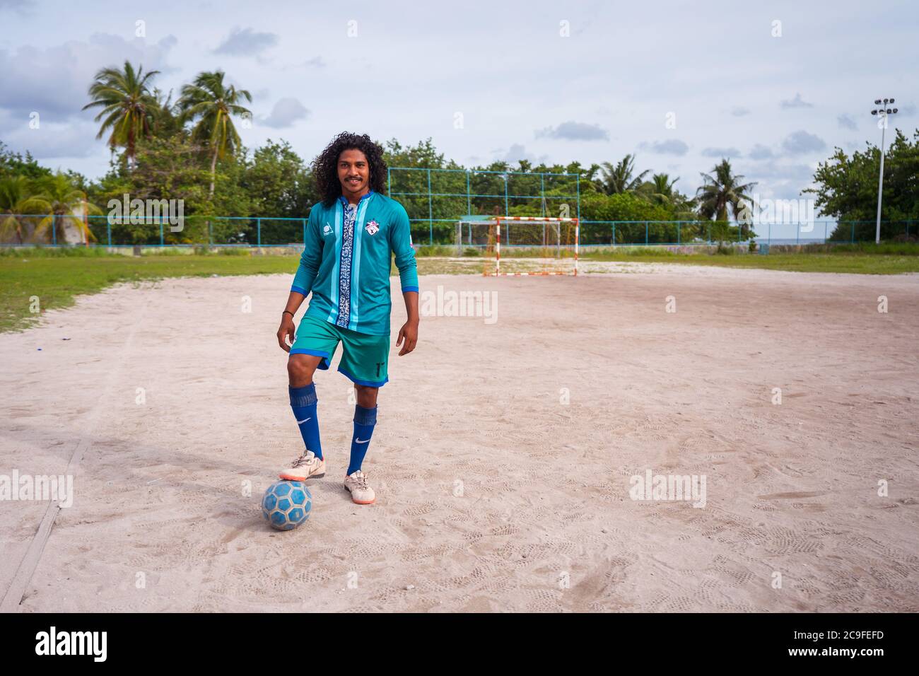 Maldives football hi-res stock photography and images - Alamy