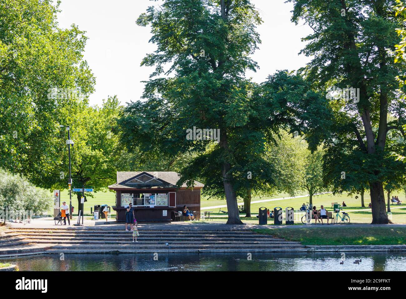 Cambridge green spaces hi-res stock photography and images - Alamy