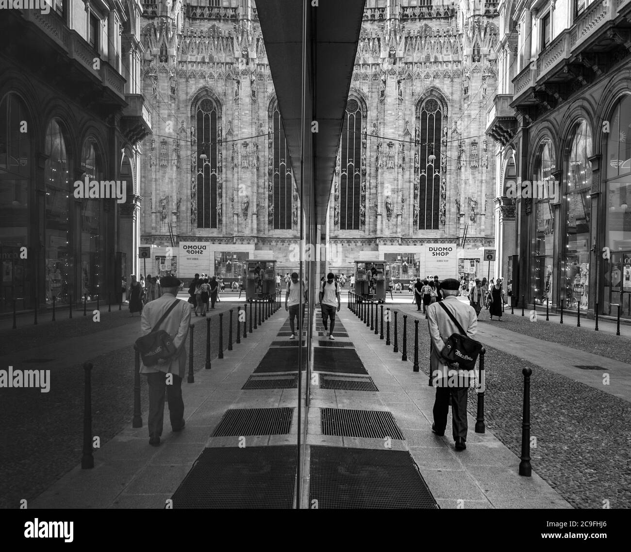 Milan/Italy - July 12, 2016: Street scene and Milan Cathedral ...