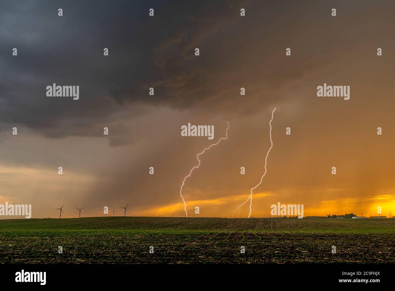Lightningstorm hi-res stock photography and images - Alamy
