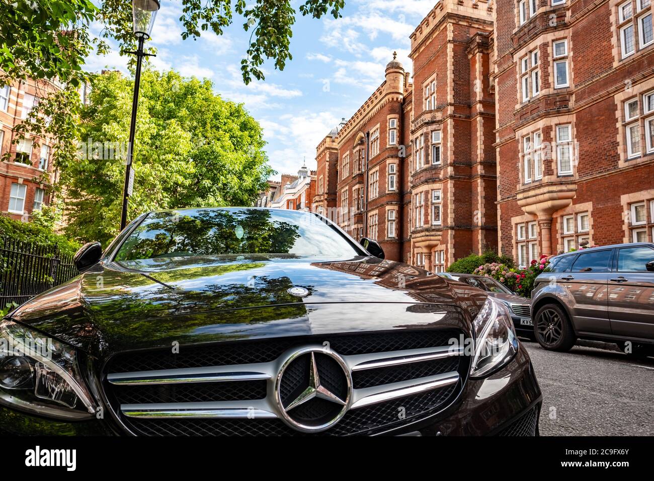 Mercedes hi-res stock photography and images - Alamy
