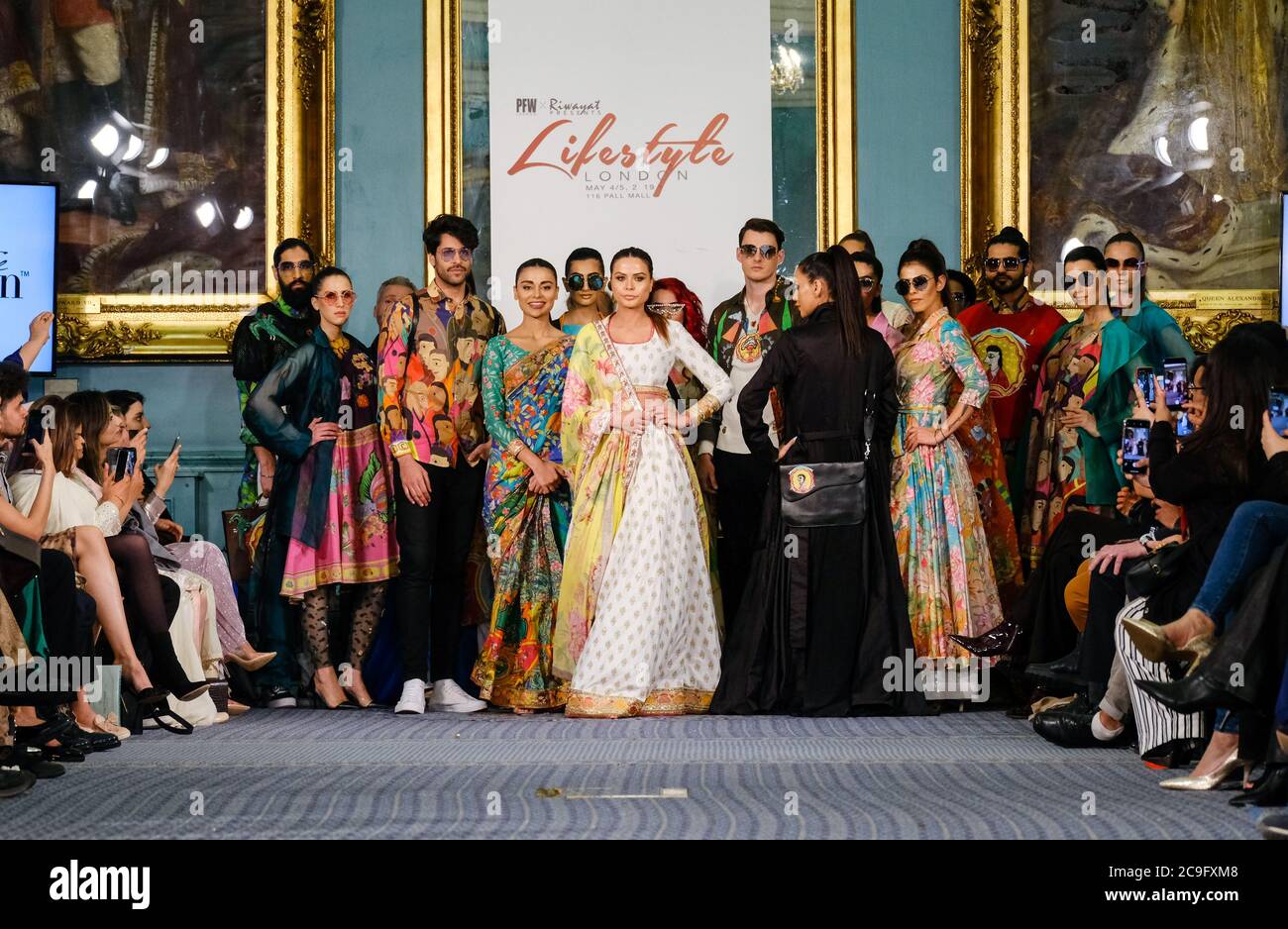 Western attire hi-res stock photography and images - Alamy