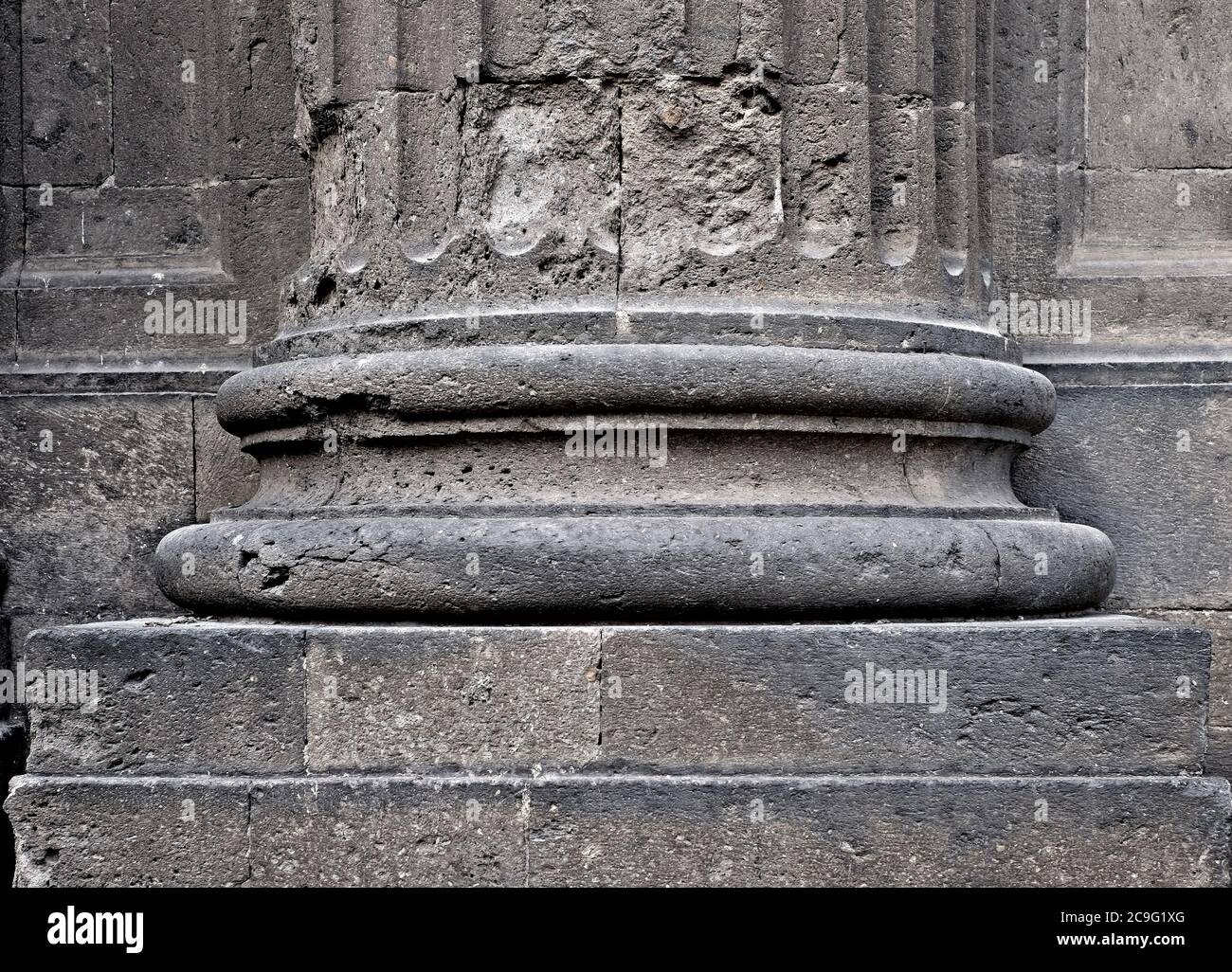 Classic gothic architecture hi-res stock photography and images - Alamy