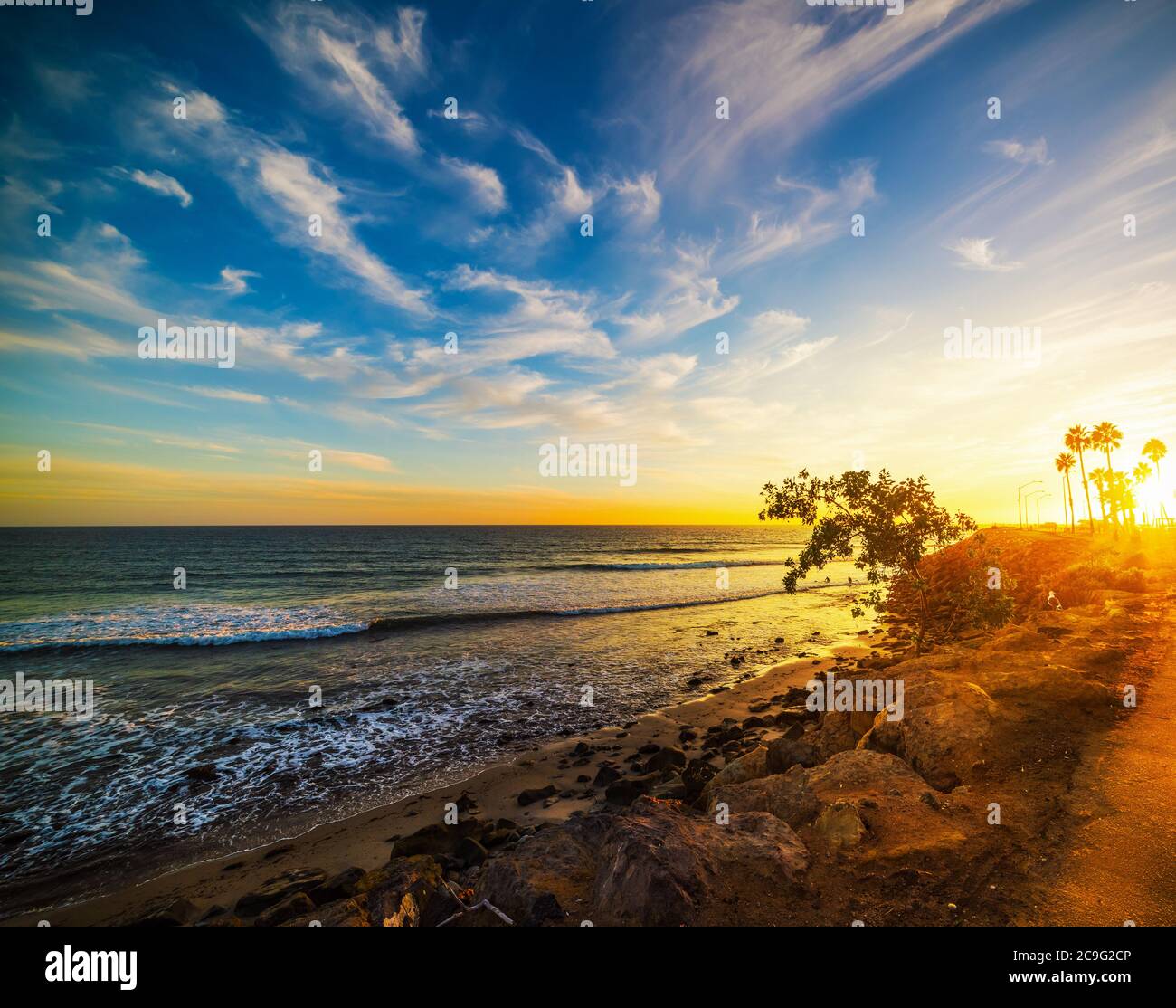 Sunset In Malibu Beach Beach 🌊 Sunset 🌅 A Different Los Angeles