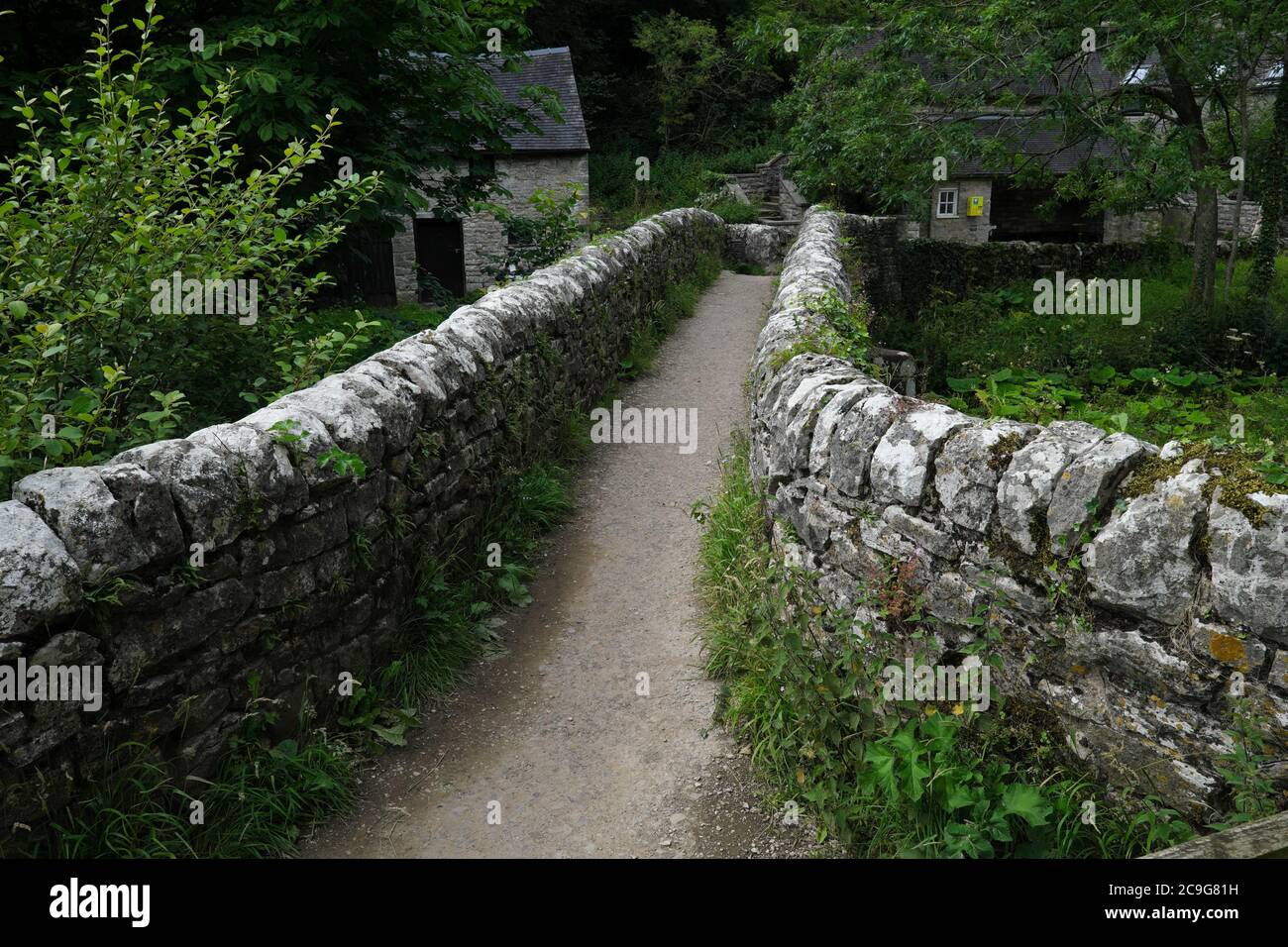 Viators Bridge Over The River Dove At Milldale I The Peak District ...