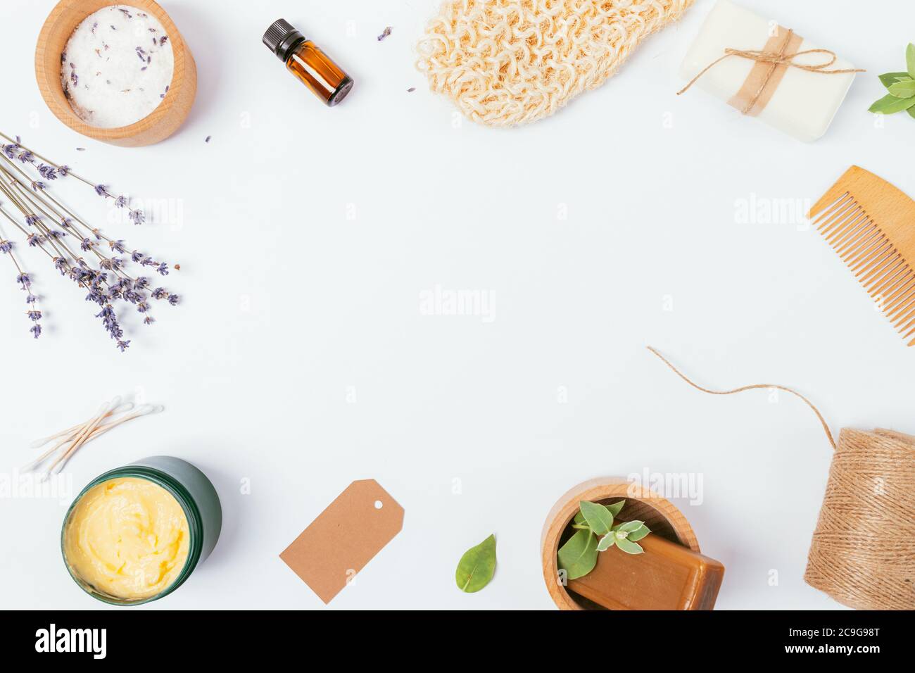 Flat lay frame natural cosmetics and accessories for hygiene and skin ...