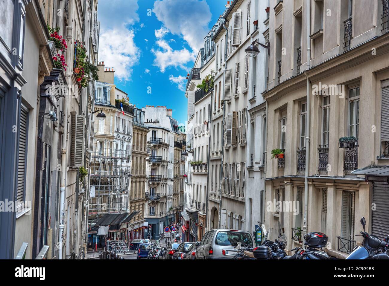 Typical neighborhood romantic buildings hi-res stock photography and ...