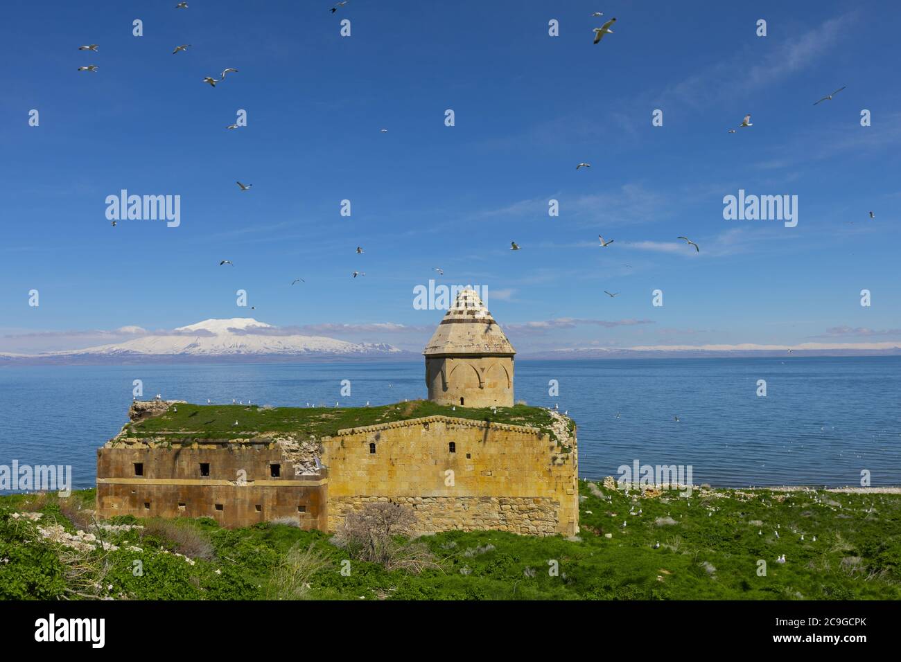 Suphan mountain hi-res stock photography and images - Alamy