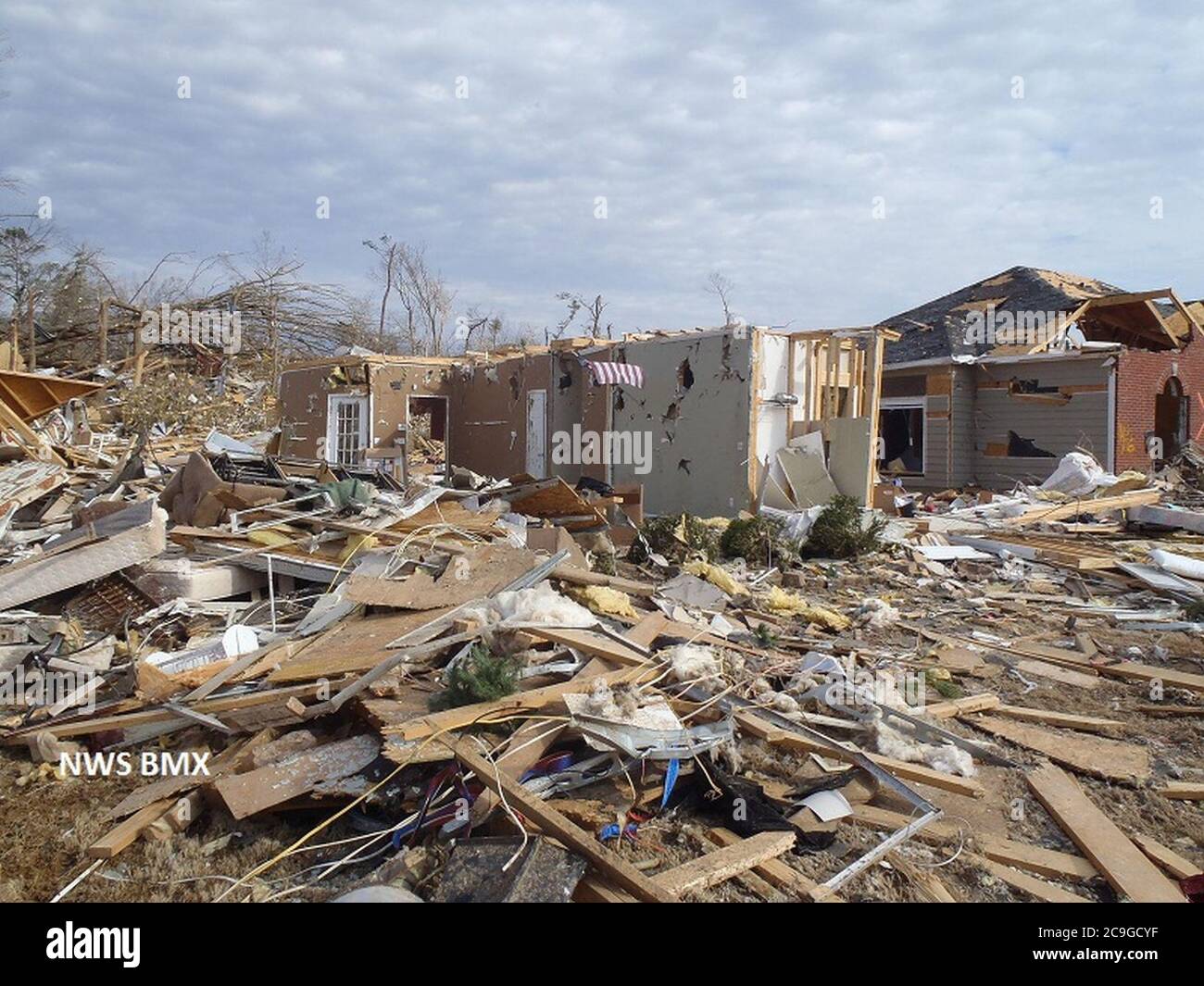 Tornado damage alabama hi-res stock photography and images - Alamy