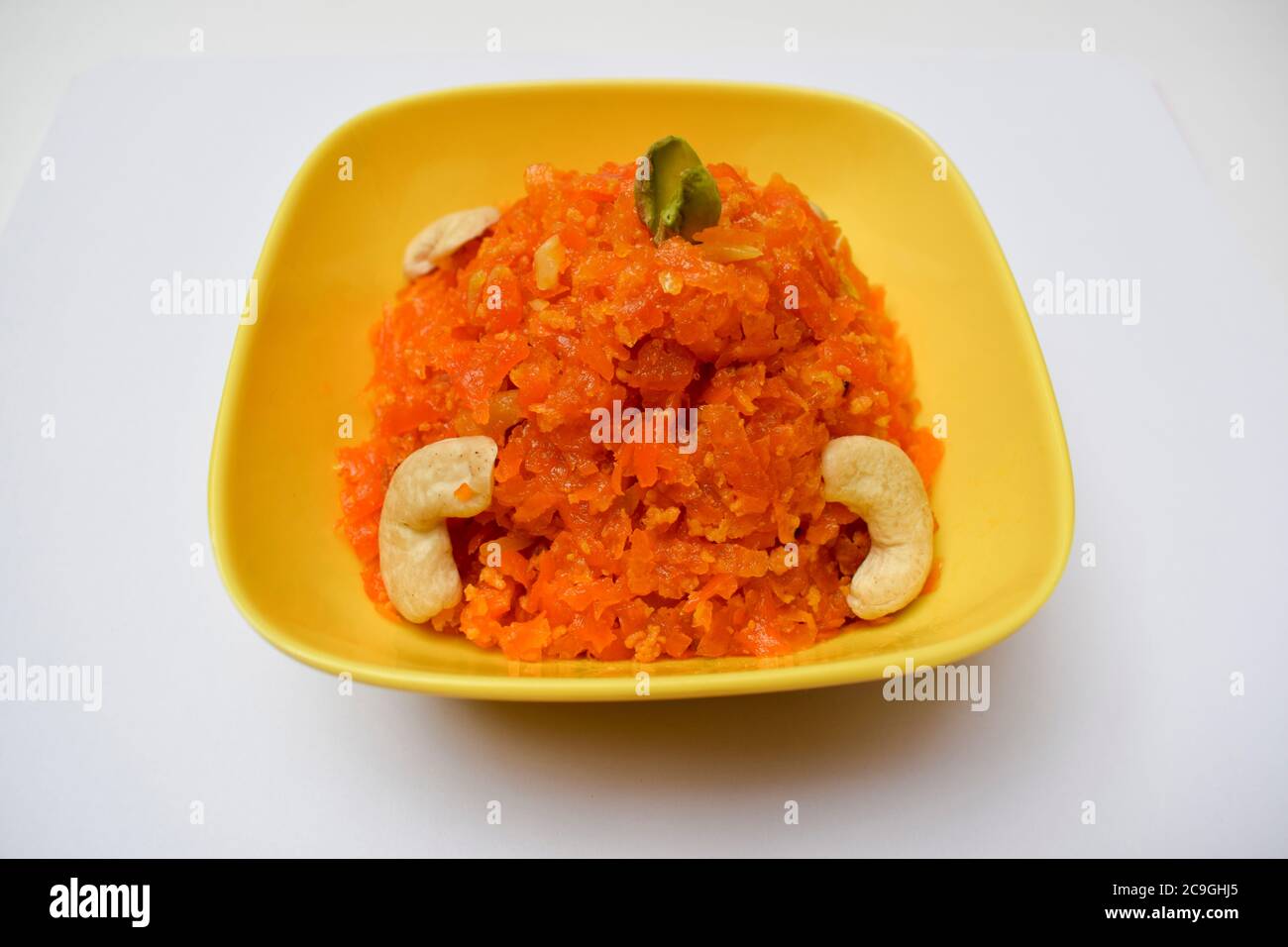 Carrot halwa indian dessert hi-res stock photography and images - Alamy