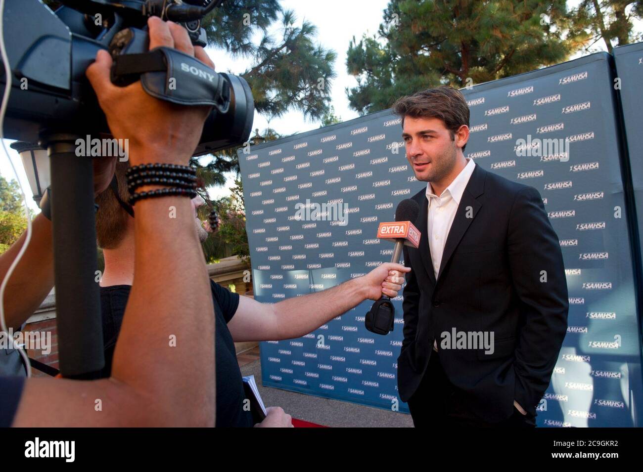 James wolk hi-res stock photography and images - Alamy