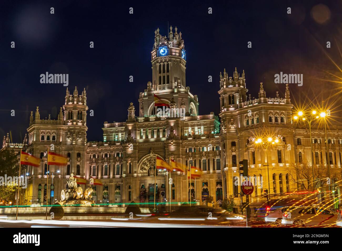 Main post office palace hi-res stock photography and images - Alamy