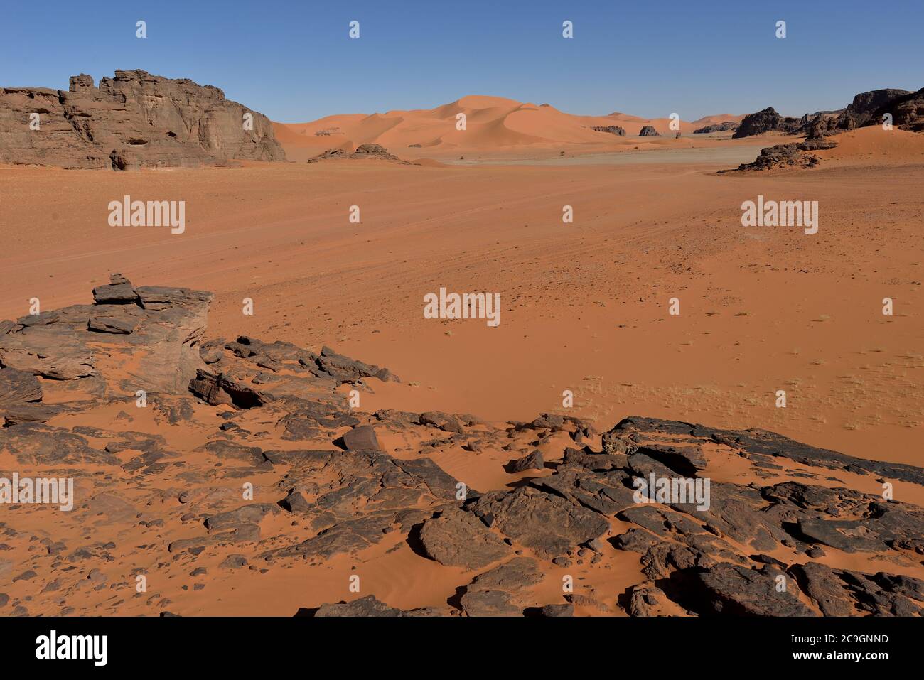 TADRART ROUGE , ALGERIA. SAHARA DESERT. TIN MERZOUGA AND MOUL N AGA ...