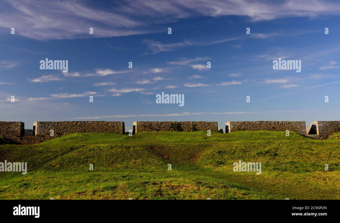 The battlements in the south fort at Berry Head Stock Photo - Alamy