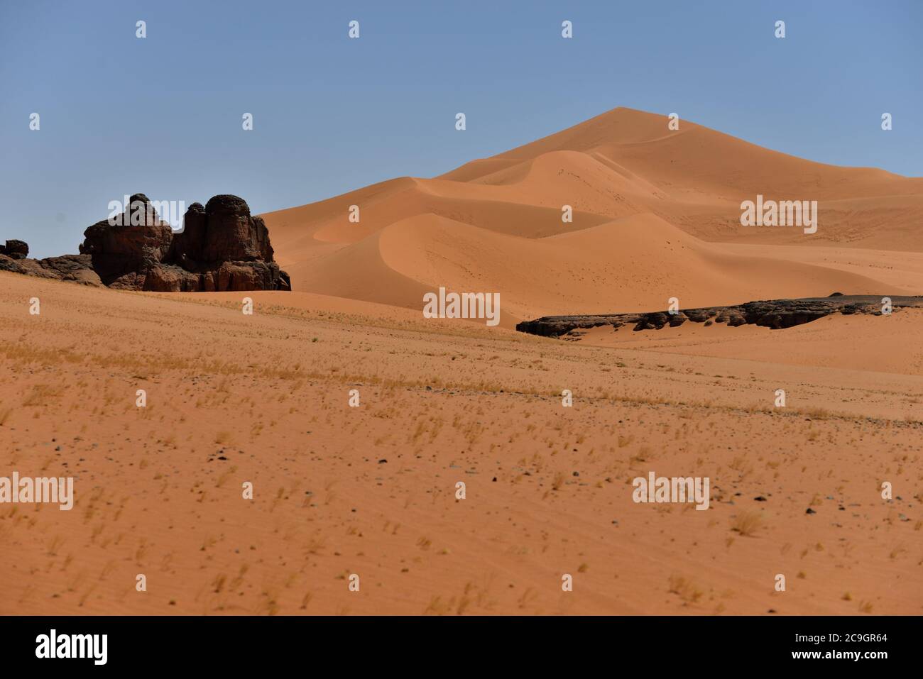 TADRART ROUGE , ALGERIA. SAHARA DESERT. TIN MERZOUGA AND MOUL N AGA ...