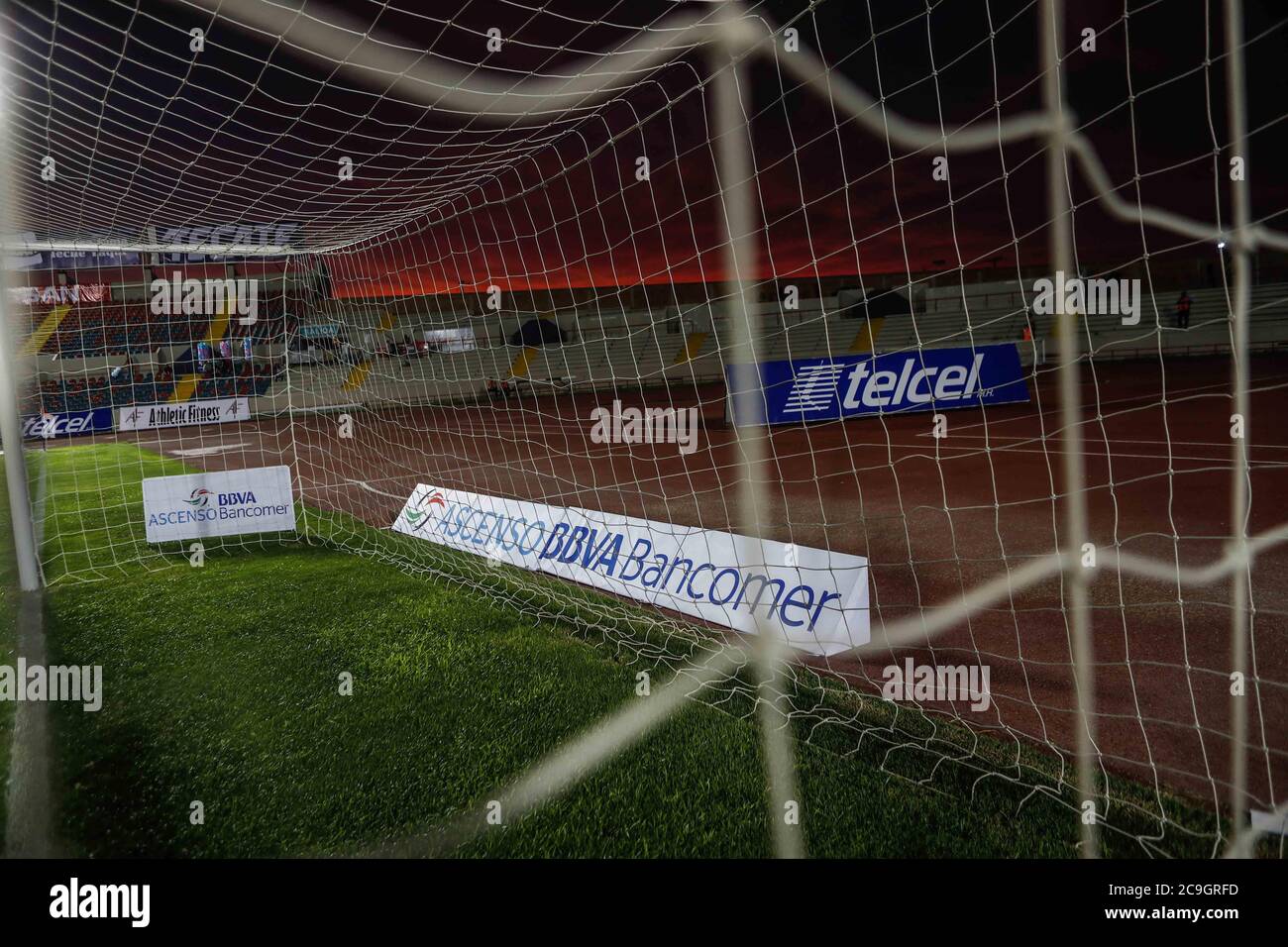 Red de portería hi-res stock photography and images - Alamy