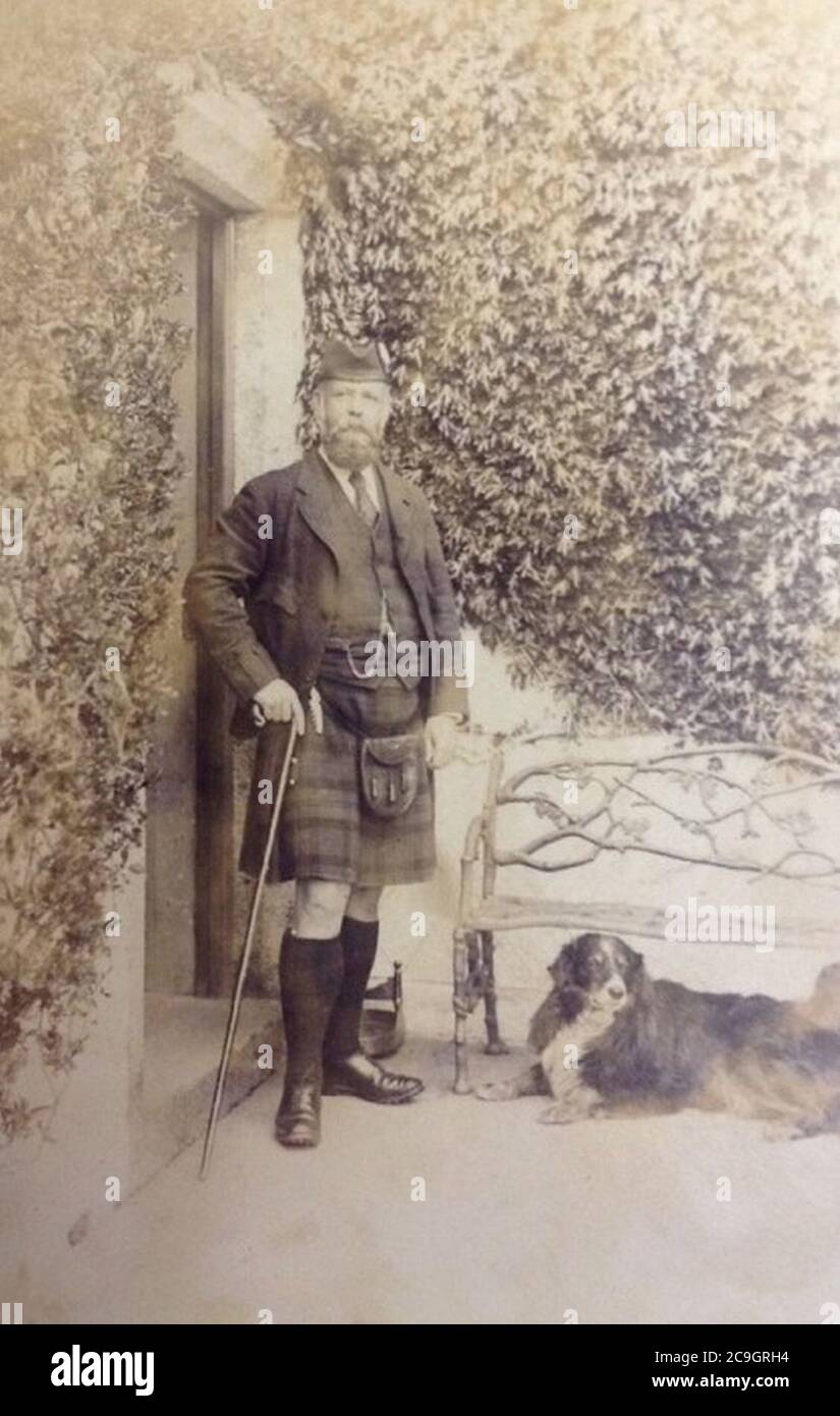 James small hi-res stock photography and images - Alamy