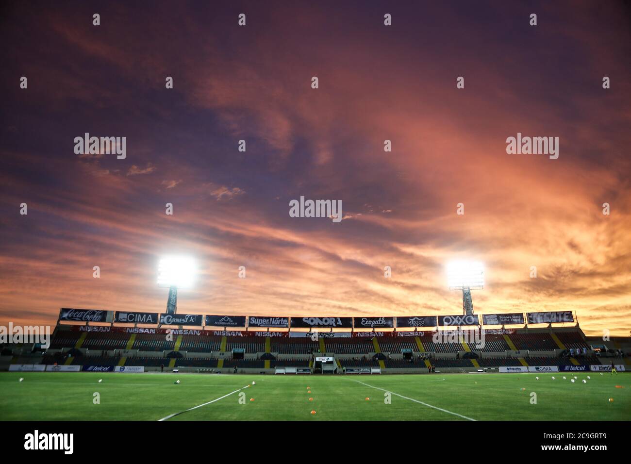 Red de portería hi-res stock photography and images - Alamy