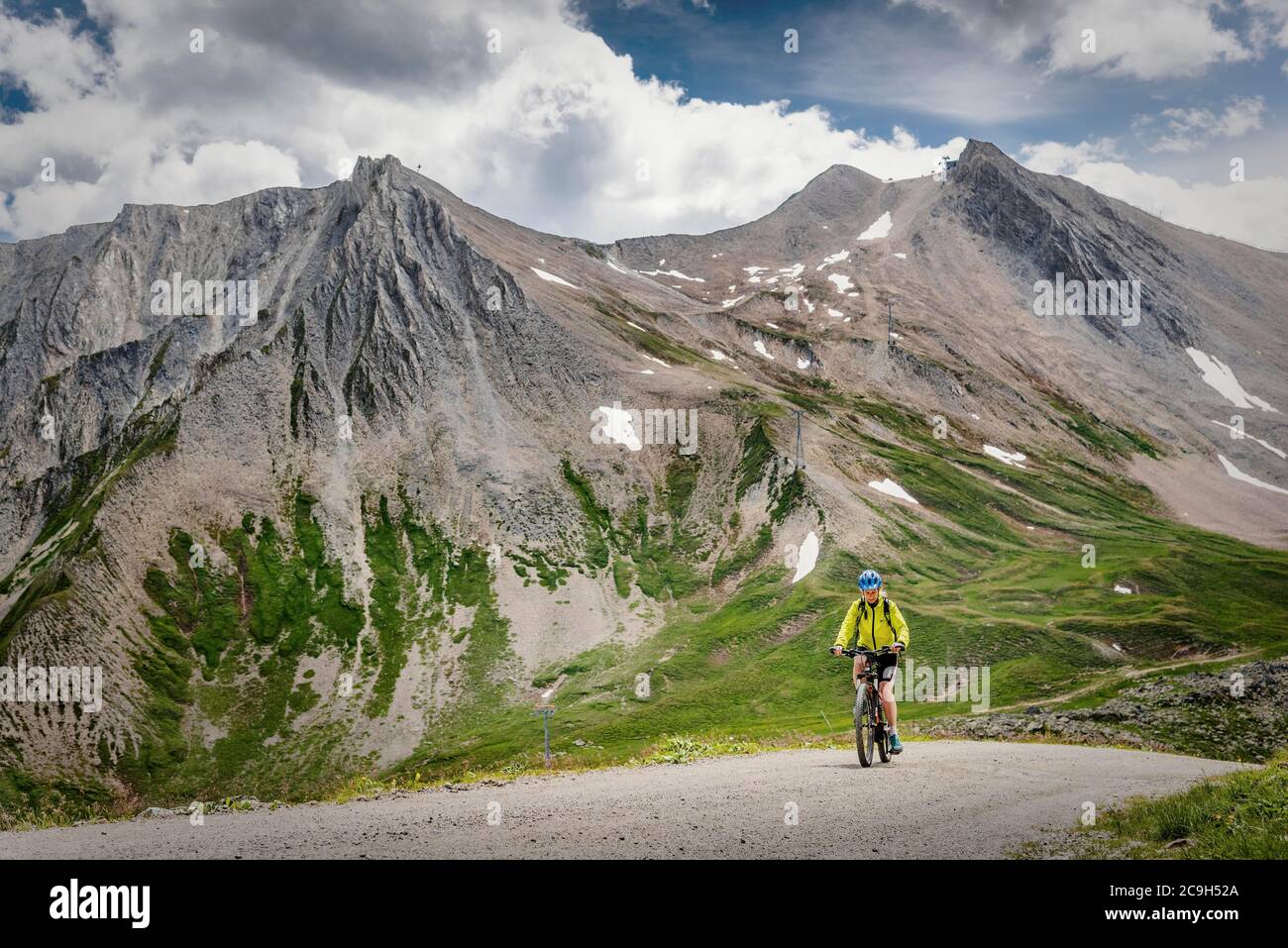 Adventure rides hi-res stock photography and images - Alamy