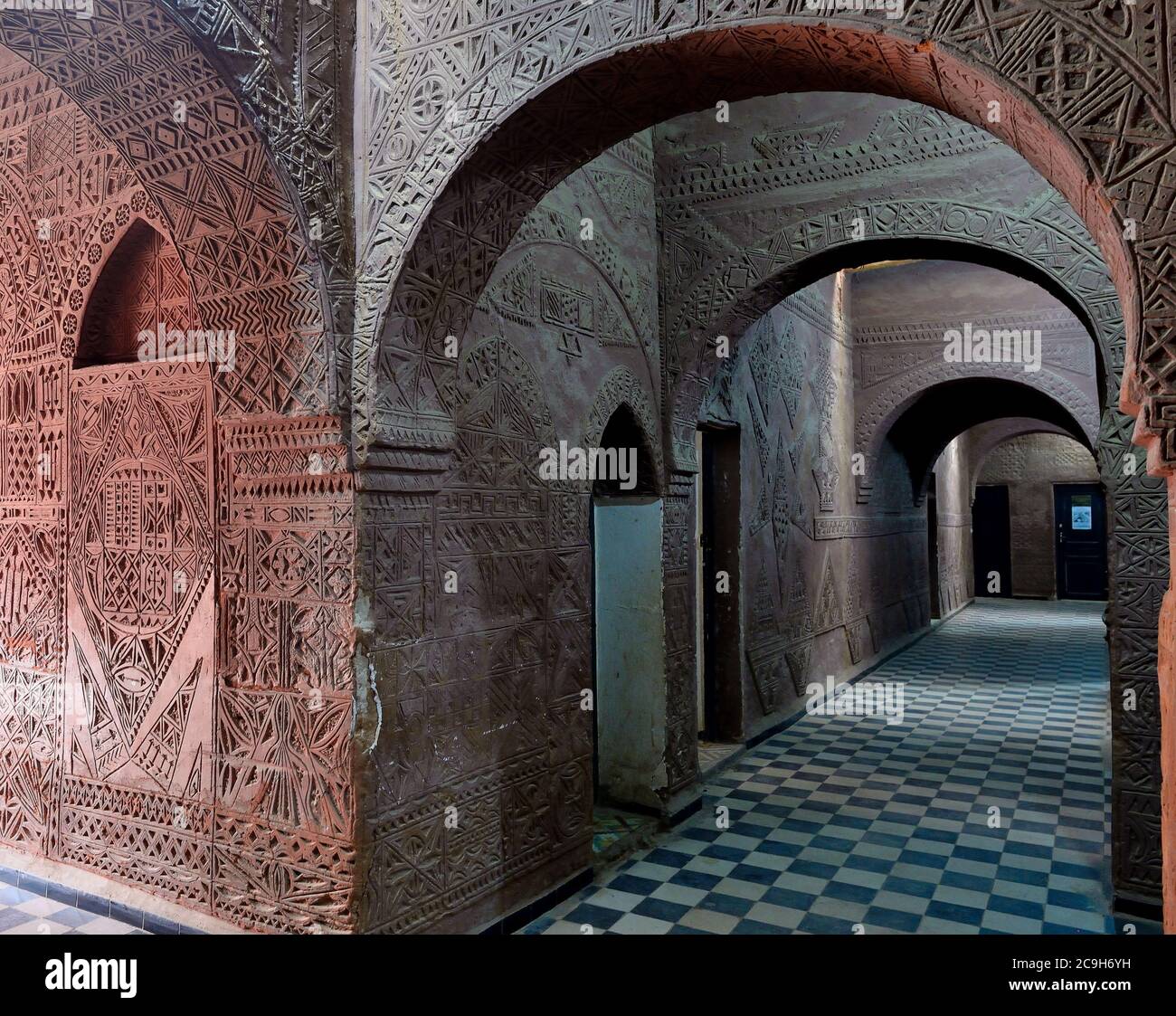 Oasis town of timimoun hi-res stock photography and images - Alamy