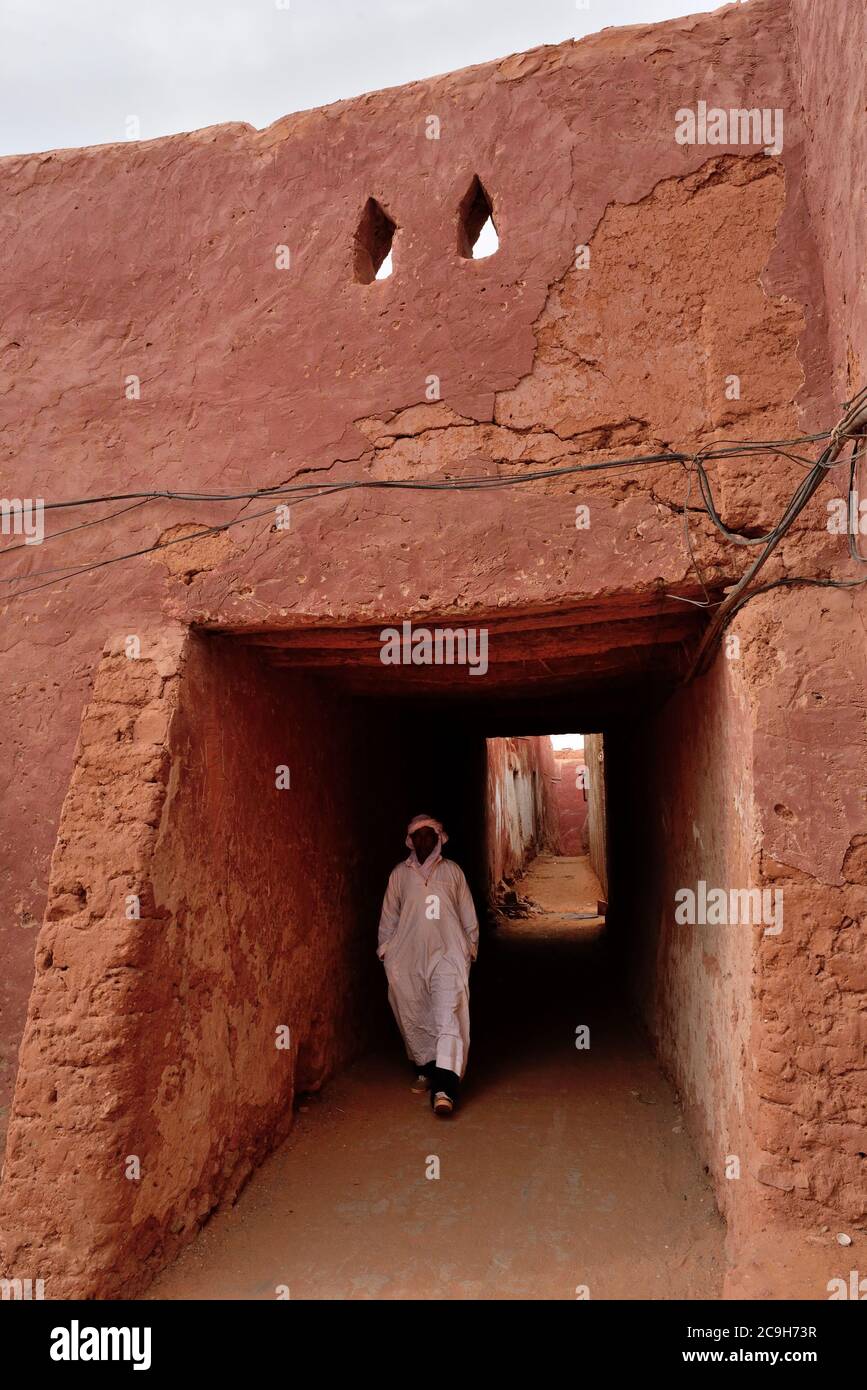 Sub saharan architecture hi-res stock photography and images - Alamy