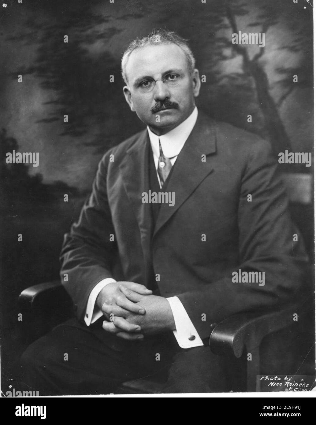J W Perry (1920 Stock Photo - Alamy