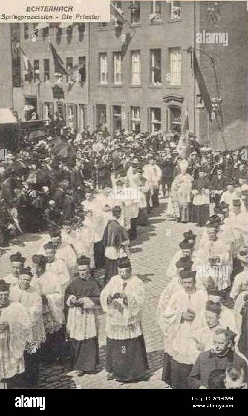 Springprozession hi-res stock photography and images - Alamy