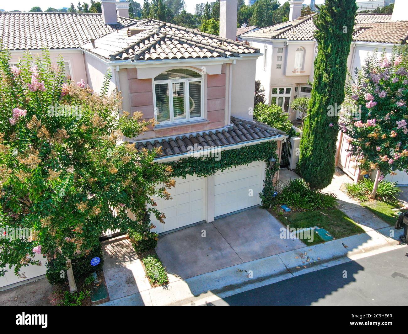 Private community compound with townhouses in La Jolla, San Diego ...