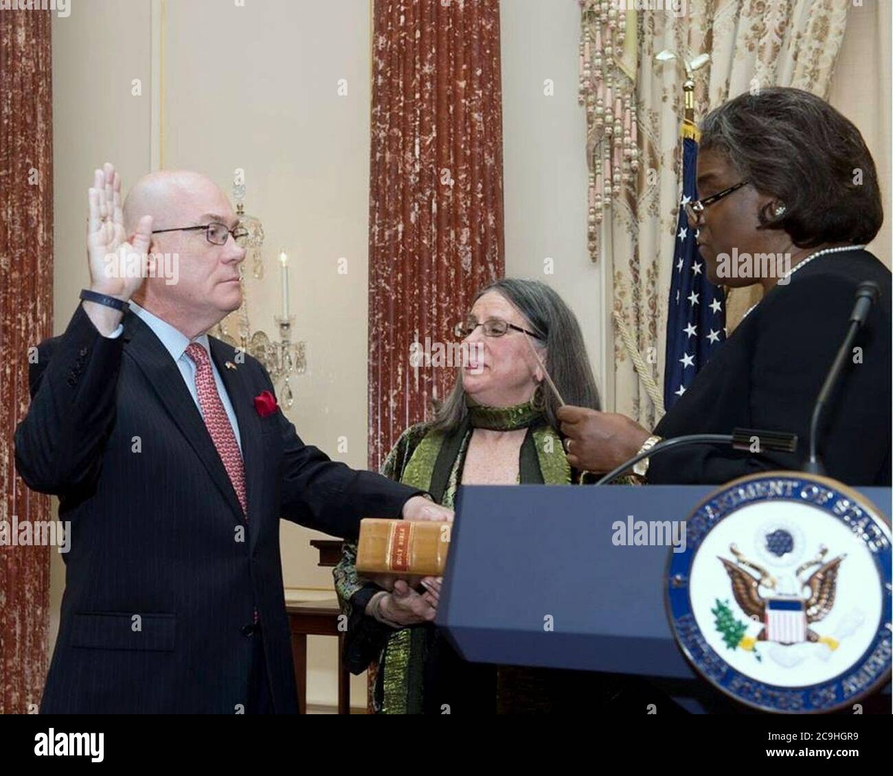 Swearing tree hi-res stock photography and images - Alamy