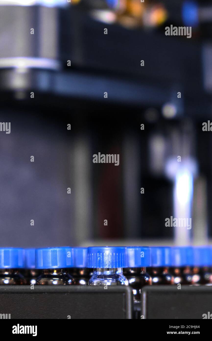 Hplc bottle hi-res stock photography and images - Alamy