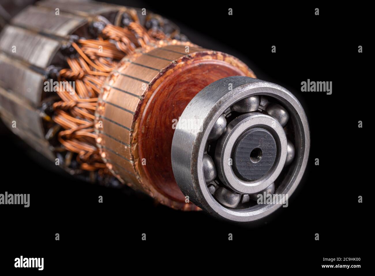 Electric motor rotor. Parts for the electric motor that drives the saw ...