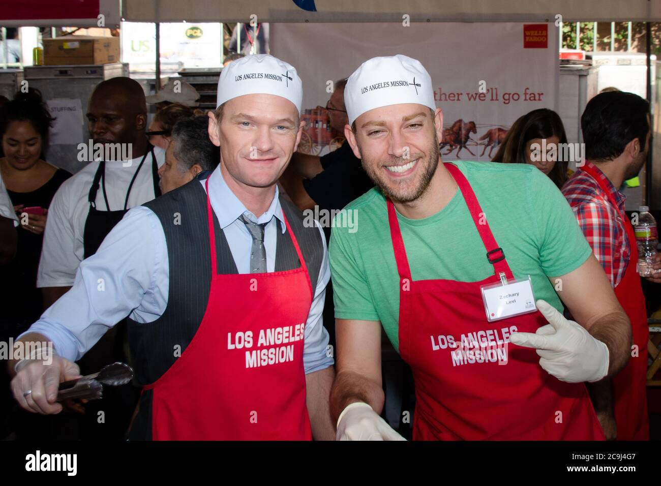 Zachary levi attend hi-res stock photography and images - Alamy