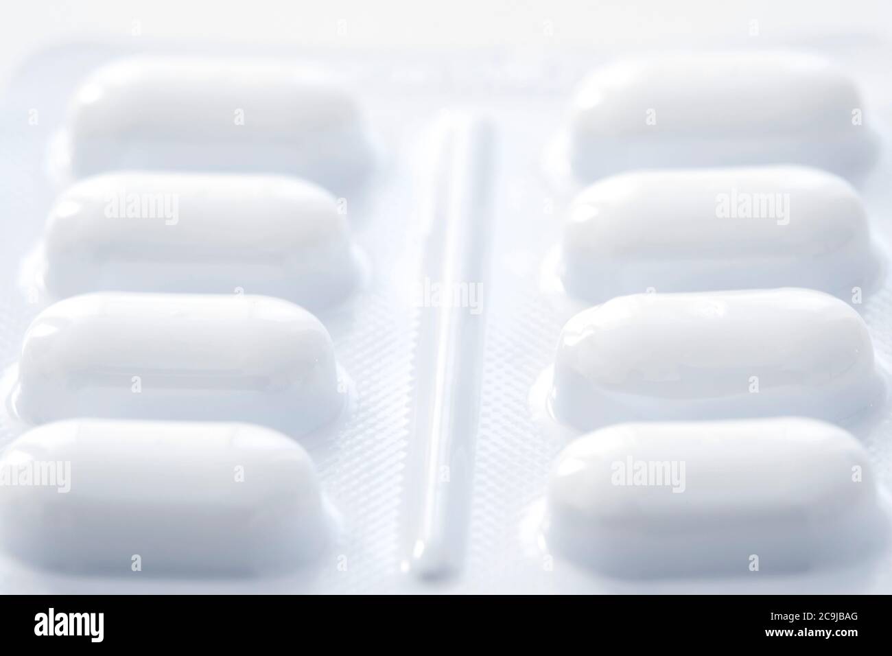 Blister pack of tablets hi-res stock photography and images - Alamy
