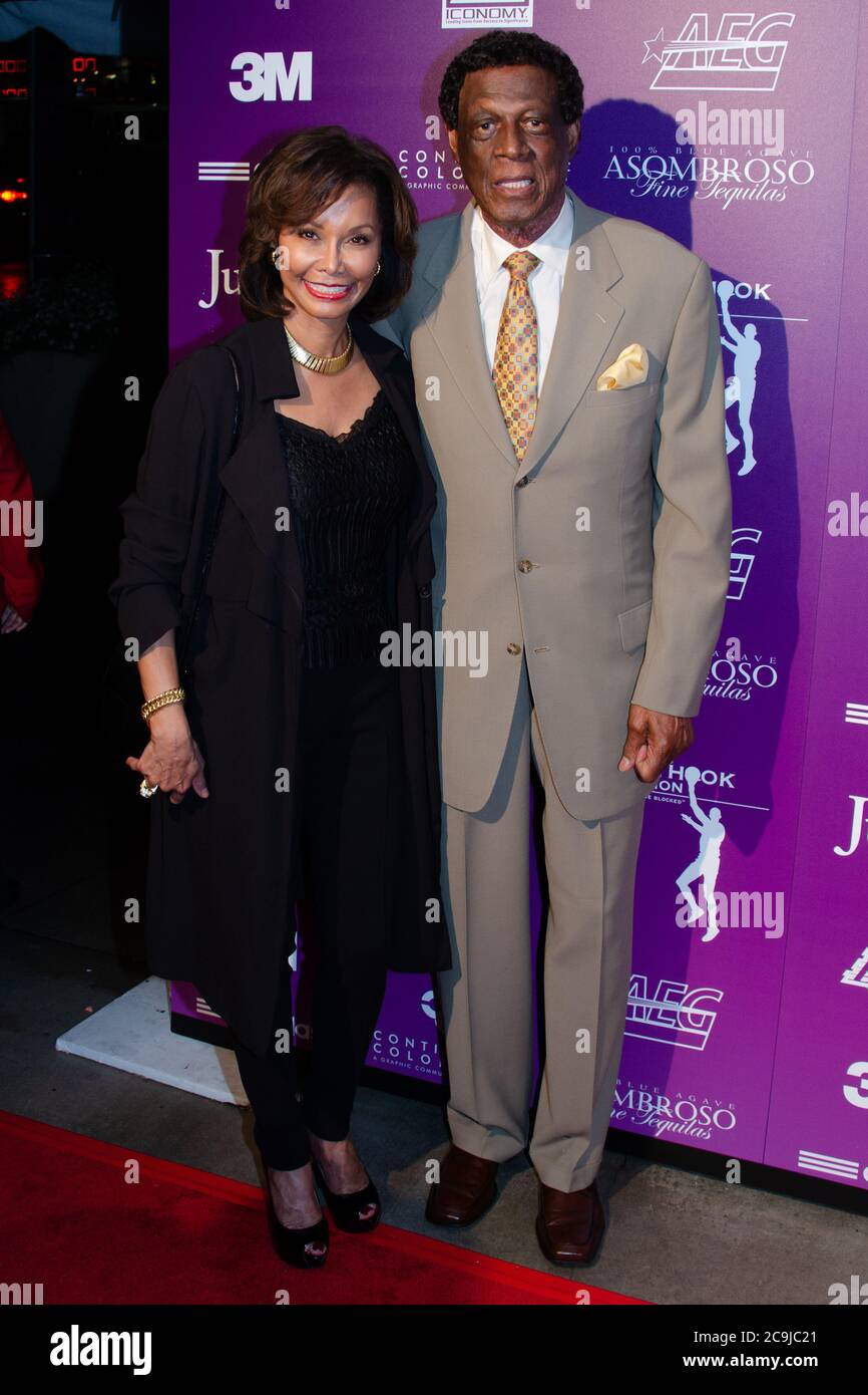 November 17, 2012, Los Angeles, California, USA: Elaine Baylor and ...