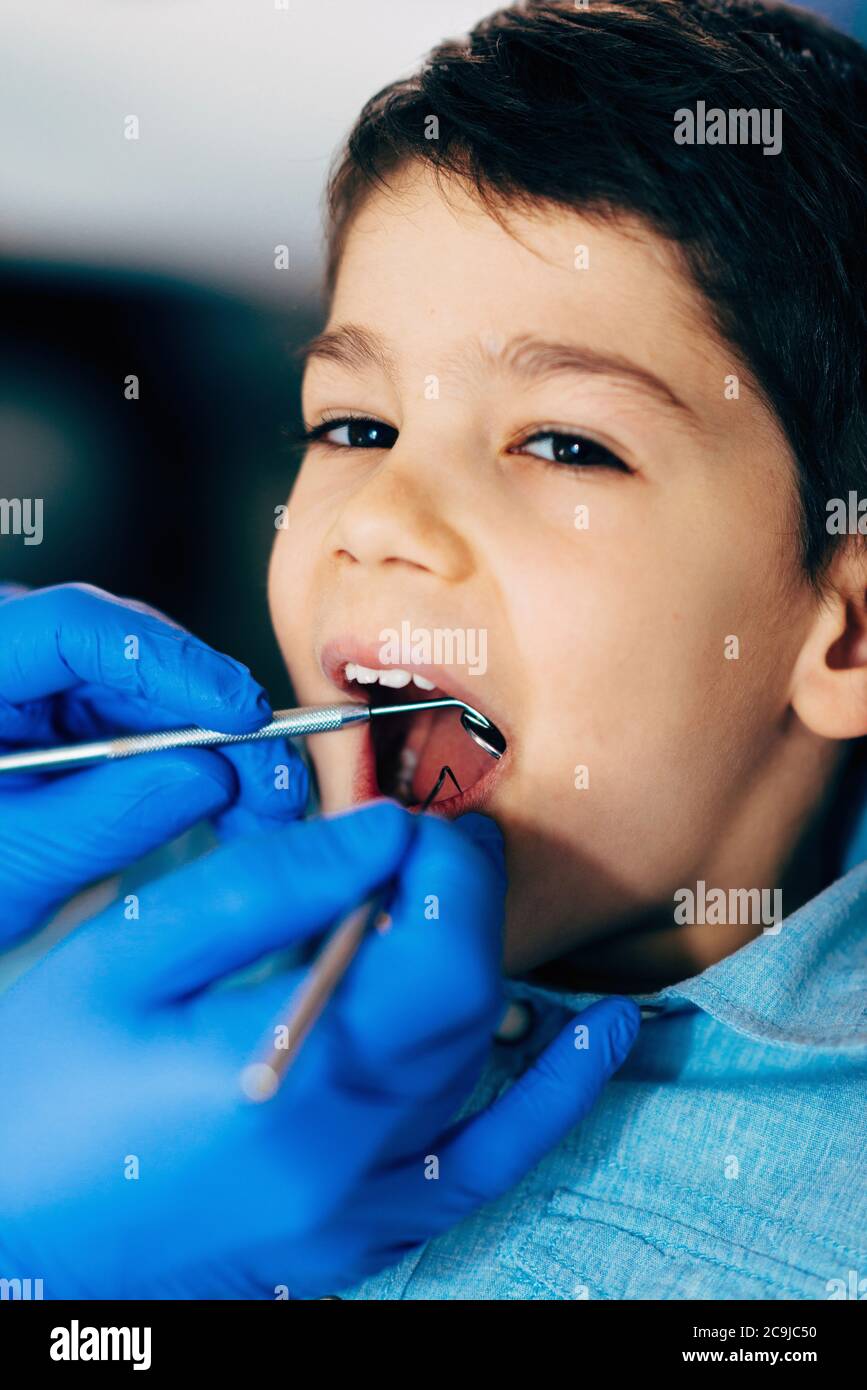 Young boy having dental check-up Stock Photo - Alamy