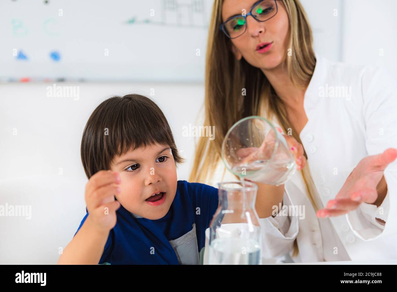 Child psychology hi-res stock photography and images - Alamy