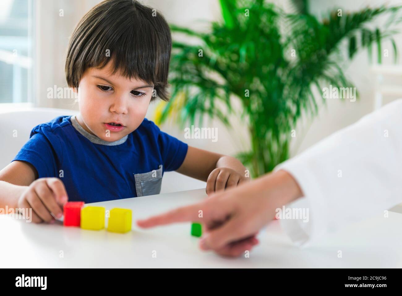 Child intelligence test blocks hi-res stock photography and images - Alamy